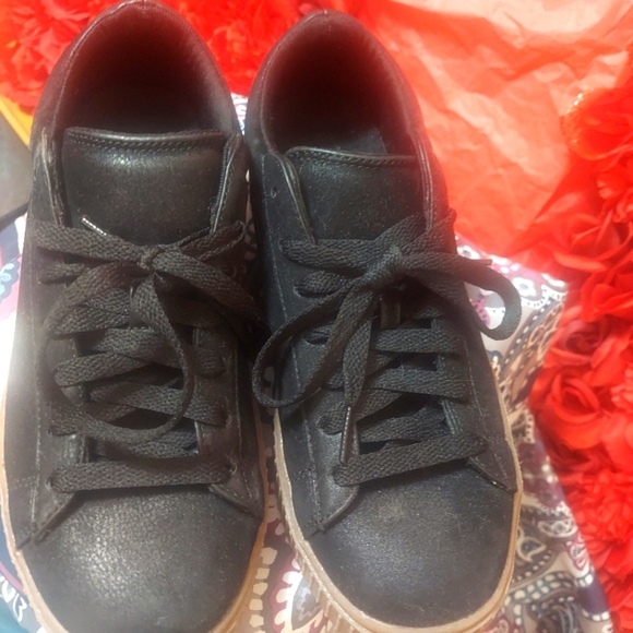 Brash | Shoes | Brash Womens Size 8 Platform Sneakers Black Used Once ...